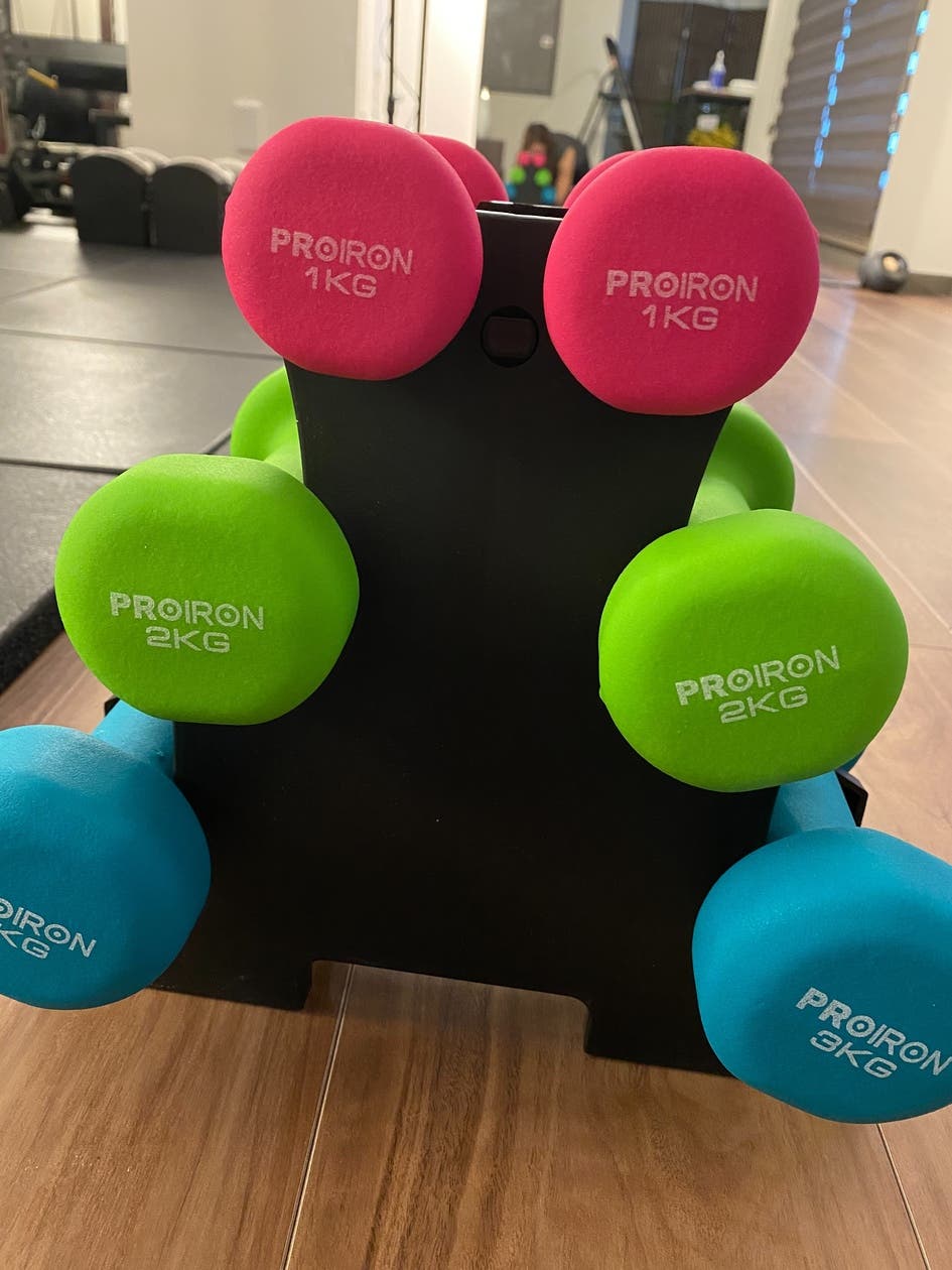 【六本木駅徒歩2分】パーソナルトレーナー注目！女性専用レンタルジム〈パワーラック/スミス/壁面鏡他〉水1人1本サービス有の写真6