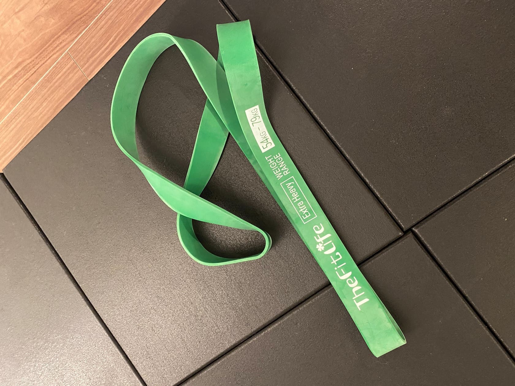 【六本木駅徒歩2分】パーソナルトレーナー注目！女性専用レンタルジム〈パワーラック/スミス/壁面鏡他〉水1人1本サービス有の写真13