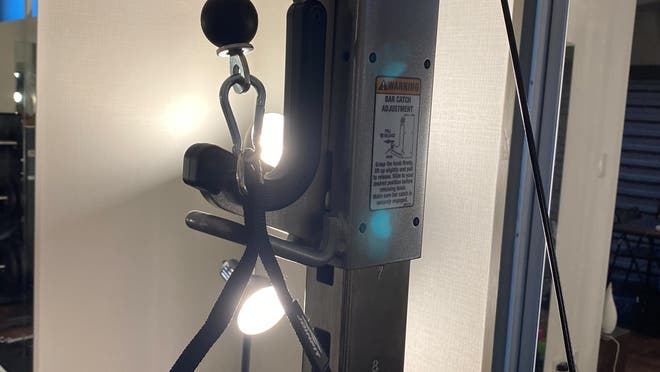 【六本木駅徒歩2分】パーソナルトレーナー注目!女性専用レンタルジム〈パワーラック/スミス/壁面鏡他〉水1人1本サービス有の写真17