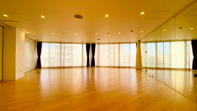 【北長瀬駅近く!無線・有線LAN完備。無料駐車場有‼】レンタルスタジオ(ハーフ)♪ヨガやダンスのレッスン等の利用に最適!の写真2