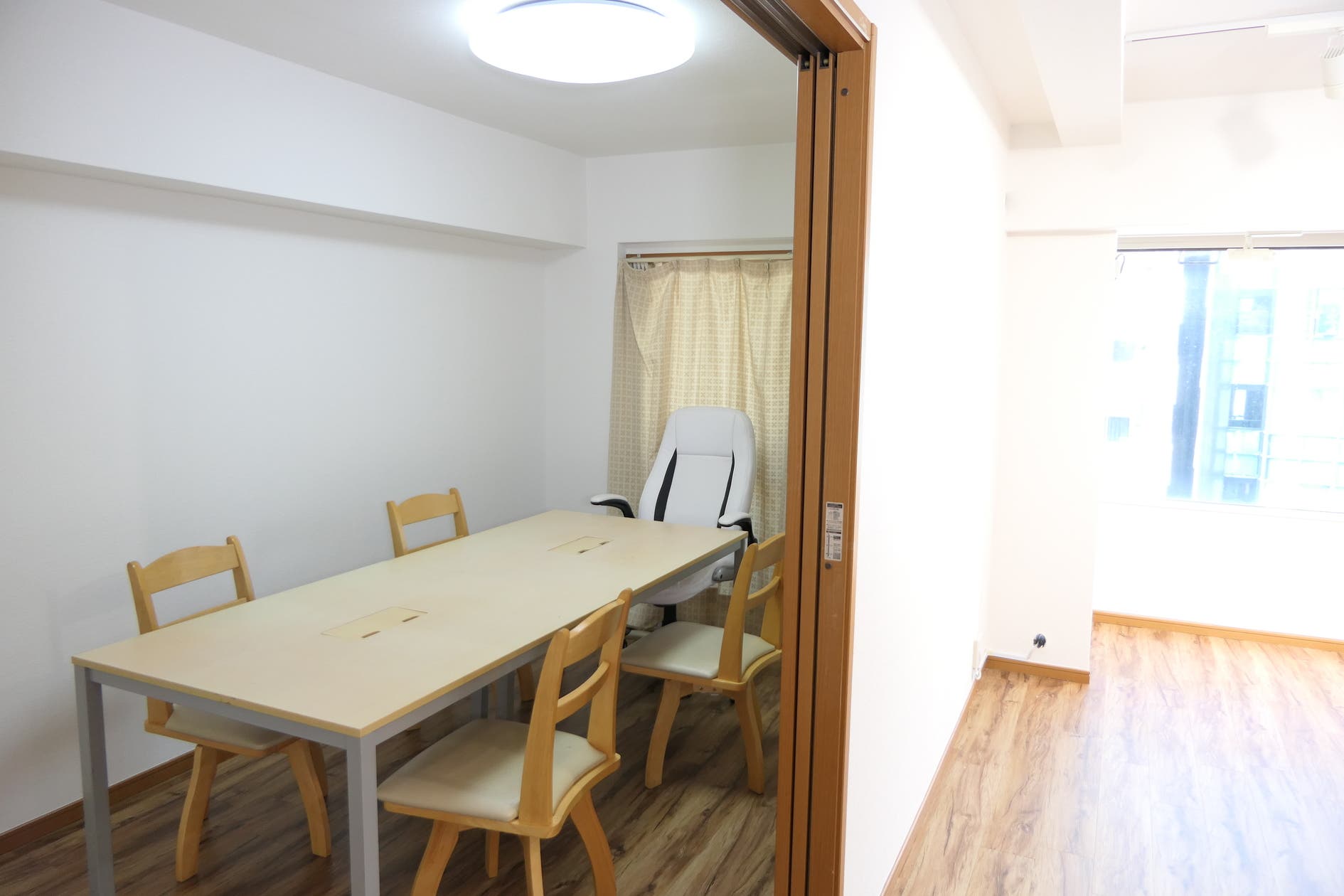 24時間営業・恵比寿駅徒歩1分のキッチン付きパーティースペース。動画機材も完備、料理系の有料ライブ配信、動画講座も全てサポートの写真14