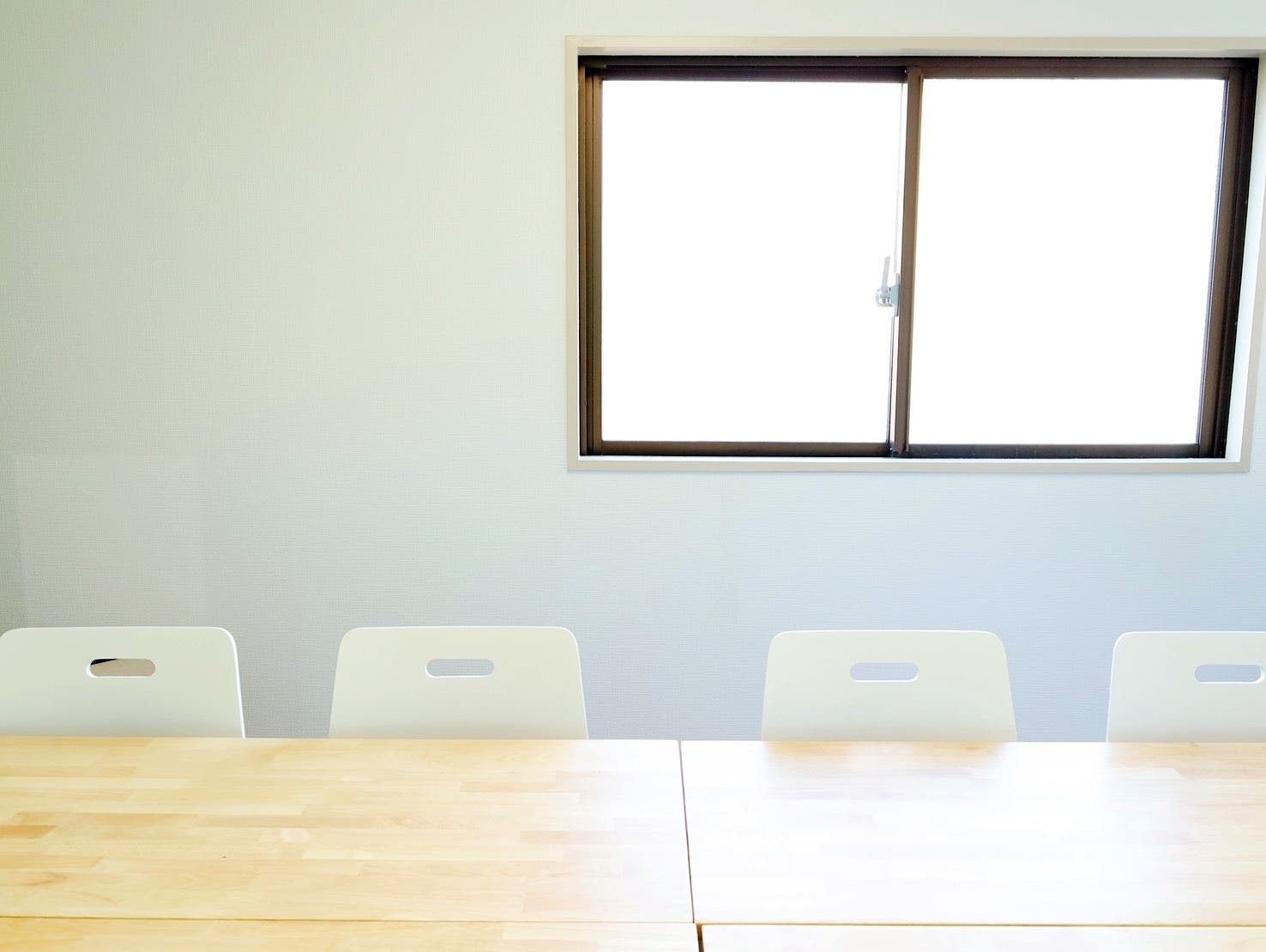 <新宿三丁目駅E1出口徒歩20秒>高速光回線/会議・カラー診断・撮影(自然光あり)等/軽飲食可/靴で利用【みらいスペース新宿Ⅱ】の写真9