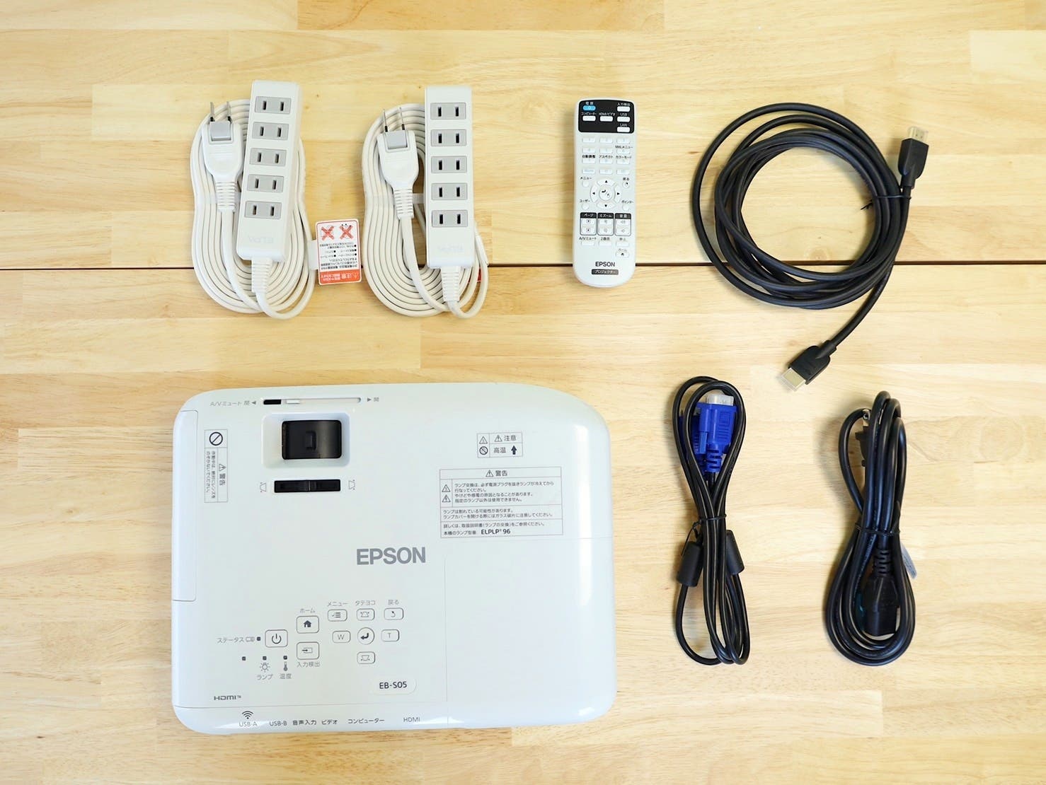 <新宿三丁目駅E1出口徒歩20秒>高速光回線/会議・カラー診断・撮影(自然光あり)等/軽飲食可/靴で利用【みらいスペース新宿Ⅱ】の写真16