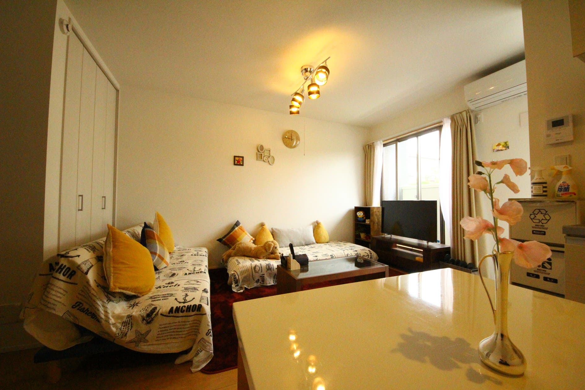 [湘南・藤沢]⭐️👀湘南の駅近レンタルスペース♪ 漫画コーナーも作りました📕の写真2