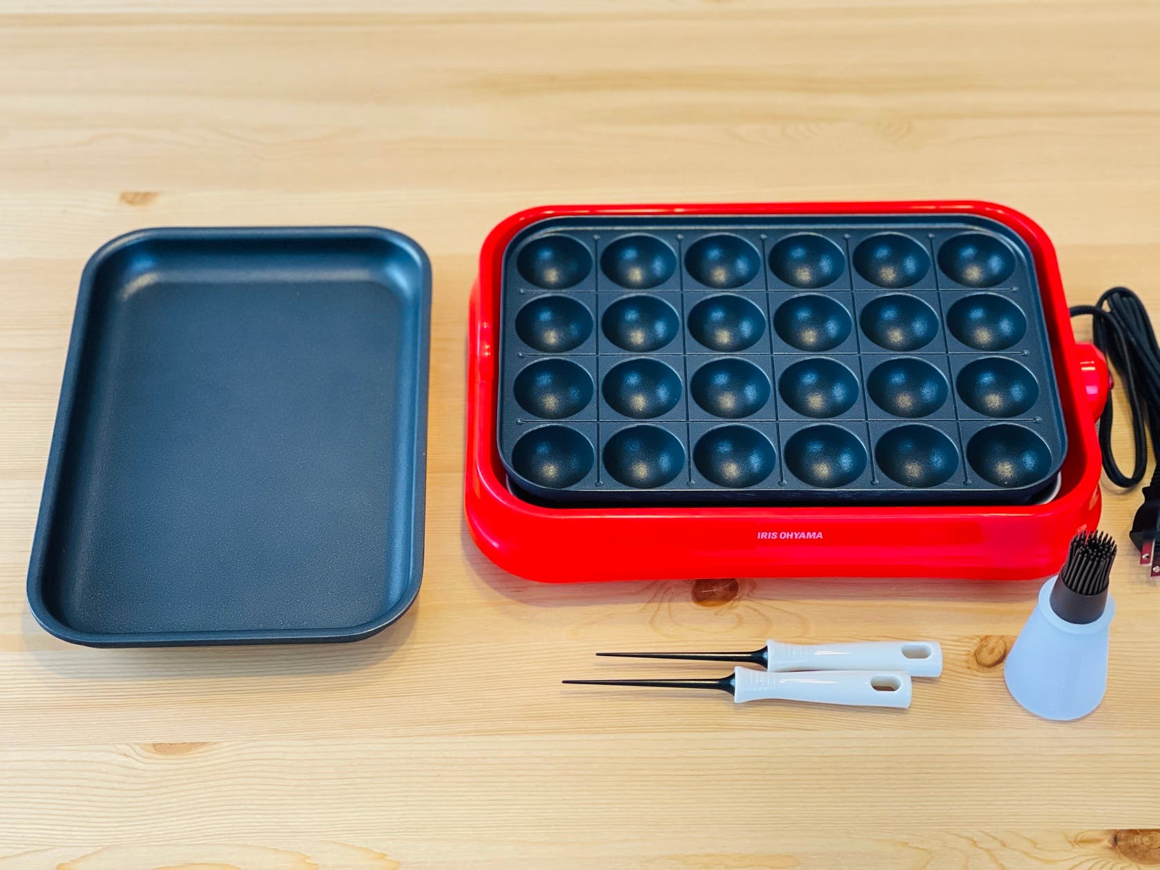 たこ焼き機（ホットプレート付き）の画像1