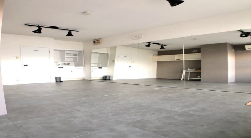 蒲田駅5分！ジャンプOK！ダンス★ヨガ★演劇★女子会★会議★撮影　■Nemica Studio■  [Nemica蒲田1]