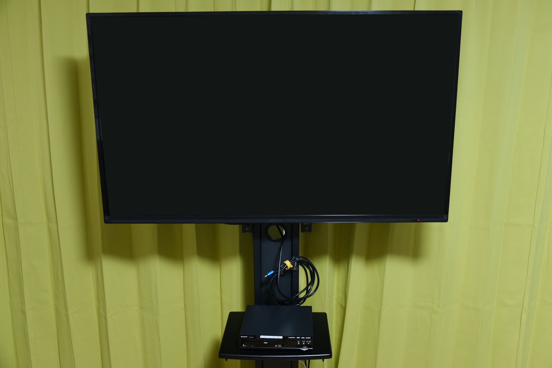 【京都駅前ステーション401】駅出口から徒歩４分のテレワーク応援スペース！爽やか空間で話合いに会議に作業などが捗る部屋の写真14