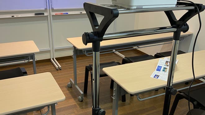 トップホスト エリア最安値 仙台駅西口パルコ2真裏! 332号室 15名標準 勉強などの貸しスペースの写真8