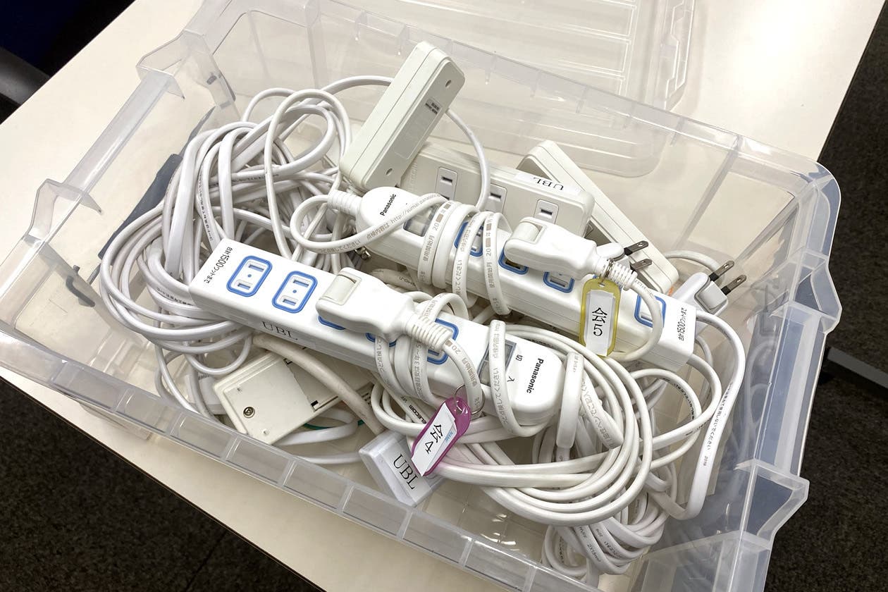 【リニューアル前まで1時間当たり500円割引中！】三宮貸し会議室　プロジェクター wifi グリーンバックも無料！ライブ配信可能の写真12