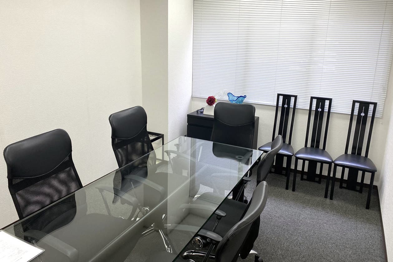 アクリルバーテーション設置、wifi無料、高級感あり！商談、契約、面接、会議に最適！の写真4