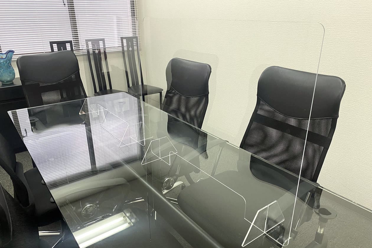 アクリルバーテーション設置、wifi無料、高級感あり！商談、契約、面接、会議に最適！の写真5