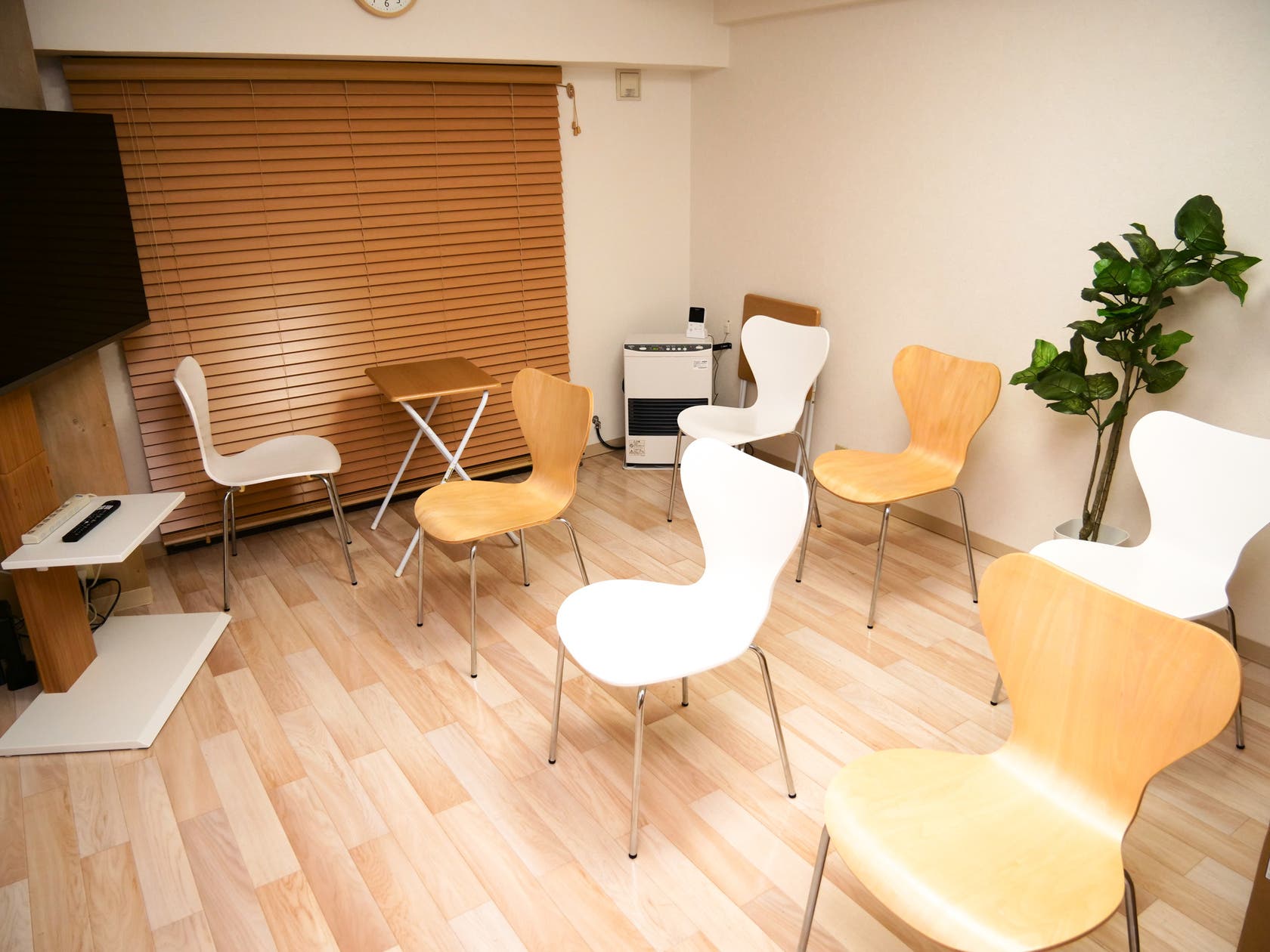 狸小路商店街から✨徒歩１分✨❗️❗️会議／面接／YouTube撮影／商談／鑑賞会／整体の写真6