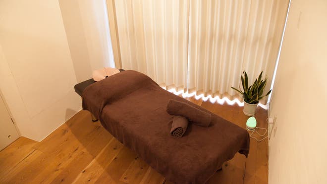 リラクゼーションセラピスト発見!駅近、レンタルサロン!の写真1