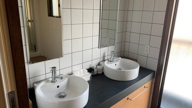 【広々100平米・屋上付】5LDKのデザイナーズ空間|キッチン・ロケ撮影|ArtSpaceMONNAKAの写真17