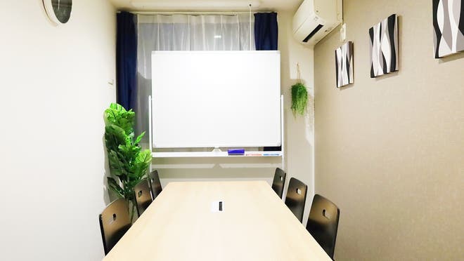【赤羽駅徒歩圏内!8名利用可!】綺麗な室内!WiFi・プロジェクター・ホワイトボード全て無料!ふれあい貸し会議室 赤羽Aの写真2