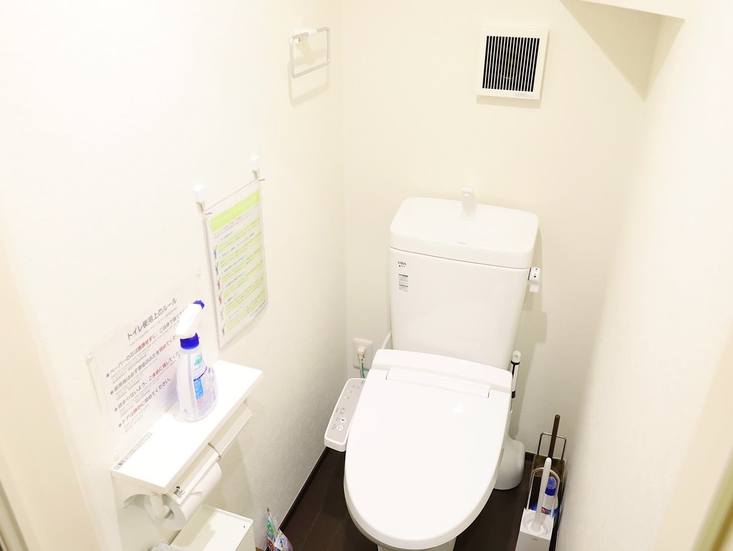 【赤羽駅徒歩圏内！8名利用可！】綺麗な室内！WiFi・プロジェクター・ホワイトボード全て無料！ふれあい貸し会議室 赤羽Aの写真9