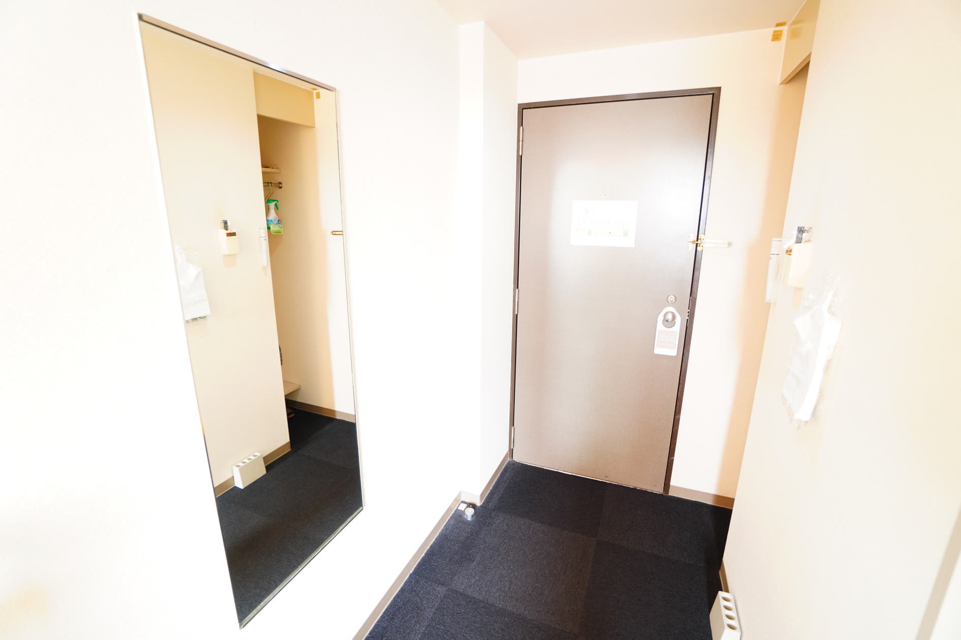 ＜豊橋駅前完全個室ワークスペース908＞光Wi-Fi/モニター/ソファ付き！テレワーク/Web会議,面接/撮影の写真9