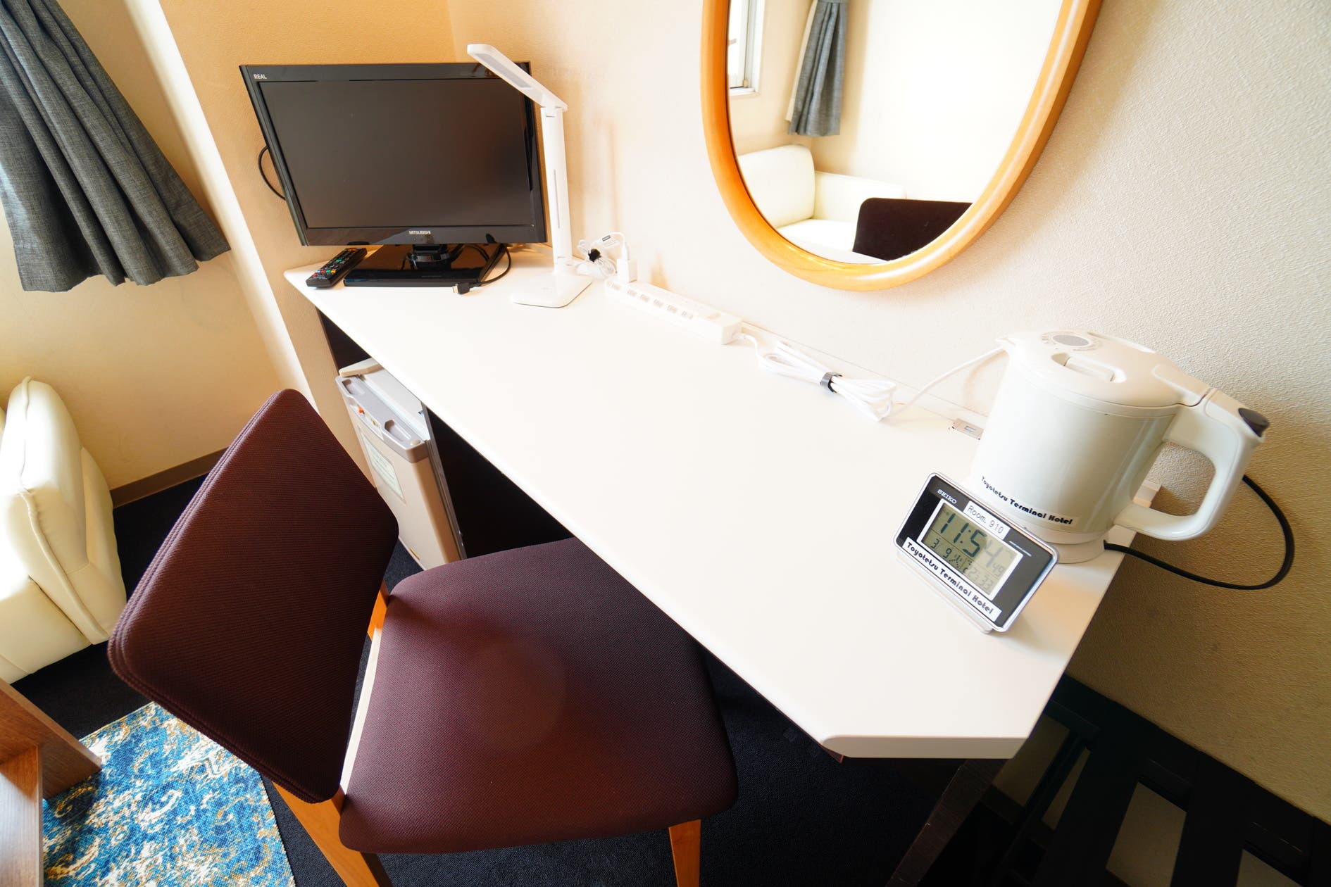 ＜豊橋駅前完全個室ワークスペース910＞光Wi-Fi/モニター/ソファ付き！テレワーク/Web会議,面接/撮影の写真5