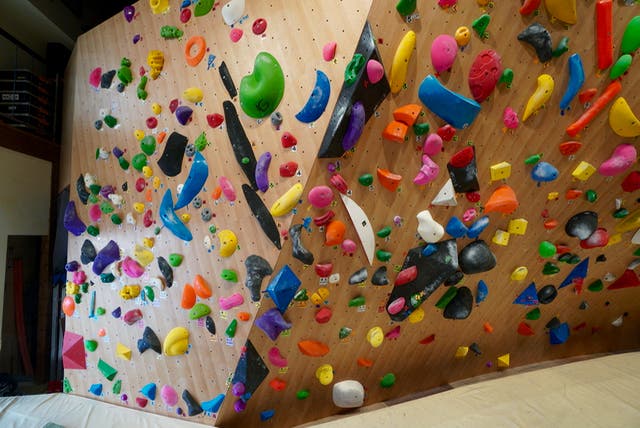 円頓寺商店街でボルダリング・クライミング！レクレーション・サークルイベントのご利用に！！の写真6