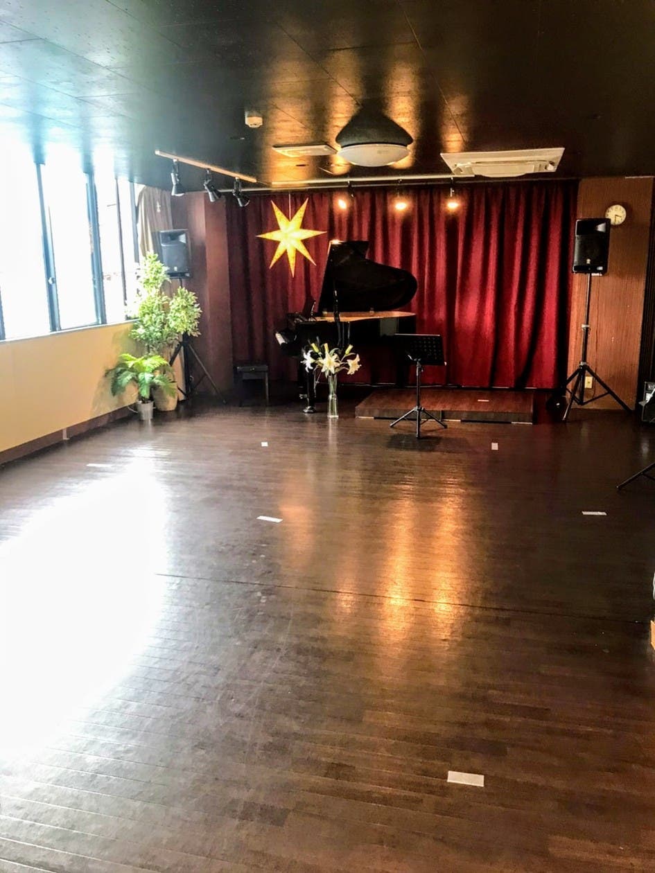 【昭島駅前フローラカルチャークラブ】グランドピアノ・プロジェクター・スクリーン・全身鏡など完備♪の写真9