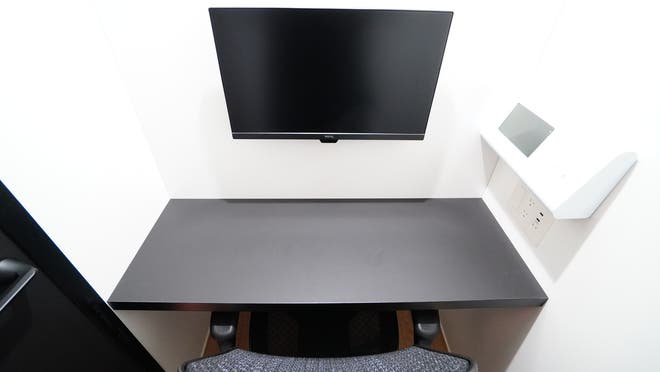 ✨高速Wi-Fi✨<MARUI TOCLUS WORK No.5 REGULAR>集中ブース!モニター有/テレワーク/Web会議の写真3