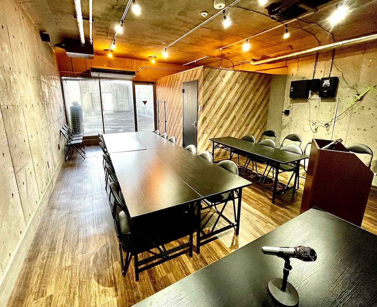 ワイヤレスマイク・演説台セットの画像1