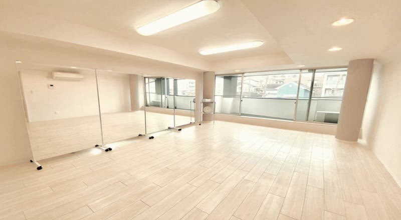 青葉台駅7分！ダンススタジオ！【24H営業】自然光の入るちょうど良い25㎡！