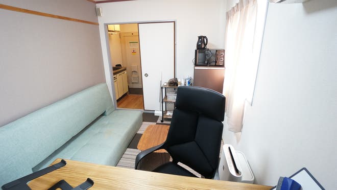 <塚本ミニマルオフィス405>完全個室✨光Wi-Fi📶モニター🖥テレワーク/作業場所/会議/ボドゲの写真5