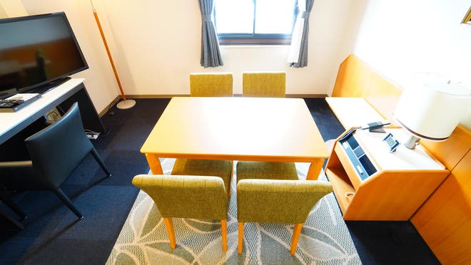 <豊橋駅前プライベートスペース826>豊橋駅から徒歩1分⭐️光回線Wi-Fi/テレビあり!会議/打ち合わせ/商談/パーティーにもの写真5