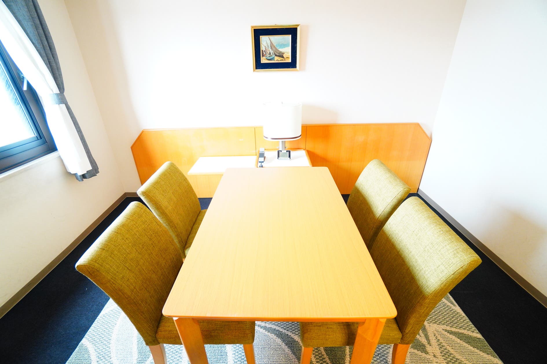 ＜豊橋駅前プライベートスペース826＞豊橋駅から徒歩1分⭐️光回線Wi-Fi/テレビあり！会議/打ち合わせ/商談/パーティーにもの写真10