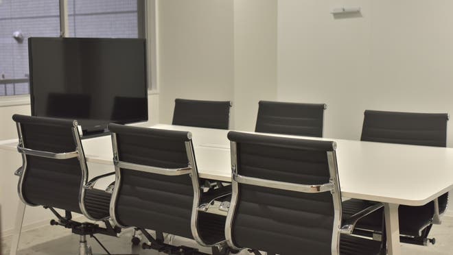 【貸し会議室】北四番丁駅徒歩3分 / Wi-Fi(光回線) / 電源完備/飲食可の写真4