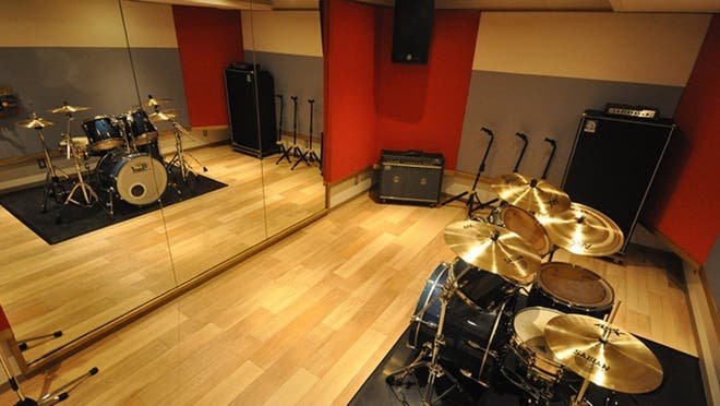 【音楽スタジオ】北千住駅徒歩5分!24時間営業・年中無休のスタジオ/1時間単位の写真2