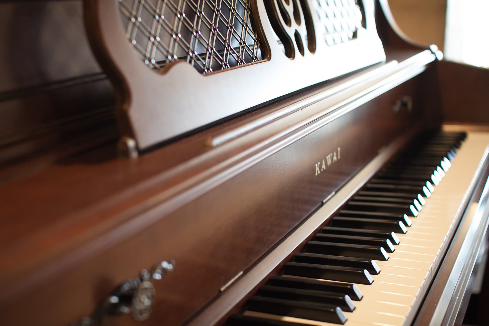 【菊水・学園前駅近】和室とバーカウンター｜生ピアノPA完備｜撮影・ライブOKの写真7