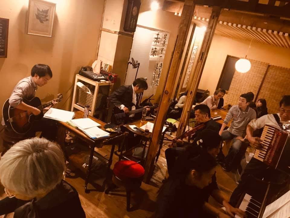 【菊水・学園前駅近】和室とバーカウンター｜生ピアノPA完備｜撮影・ライブOKの写真11