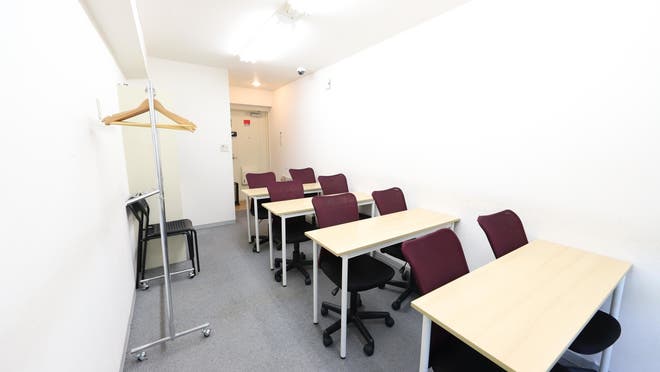 【新宿駅新南口1分!新宿三丁目駅E6出口30秒!10名利用可!】WiFi・ホワイトボード全て無料!コモンズ会議室 新宿高島屋前の写真9