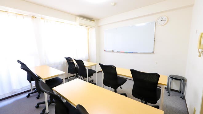 【特別価格!池袋駅5分!12名利用可!】完全個室!綺麗な室内!ホワイトボード完備!コモンズ会議室 池袋東口の写真11