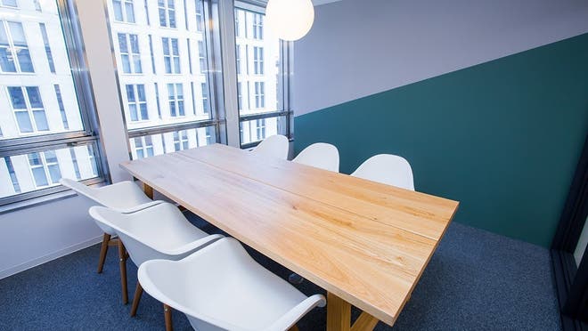 MOUTAIN【大阪本町駅徒歩1分】定員6名|動画撮影🎥|作業スペース|毎回清掃🧹|テレワーク💻|除菌グッズ完備✨|光回線導入🌠の写真2