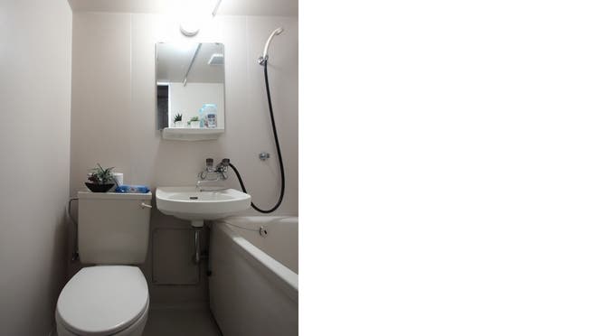 ⭐聖蹟桜ヶ丘駅2分!10名利用可⭐50型モニタ/光回線/WiFi/FireTV/BlurayDVD/施術台/キッチン全無料!の写真19