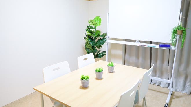 【武蔵小杉駅5分!8名利用可!】WiFi・プロジェクター・ホワイトボード全て無料!ふれあい貸し会議室 武蔵小杉Aの写真4