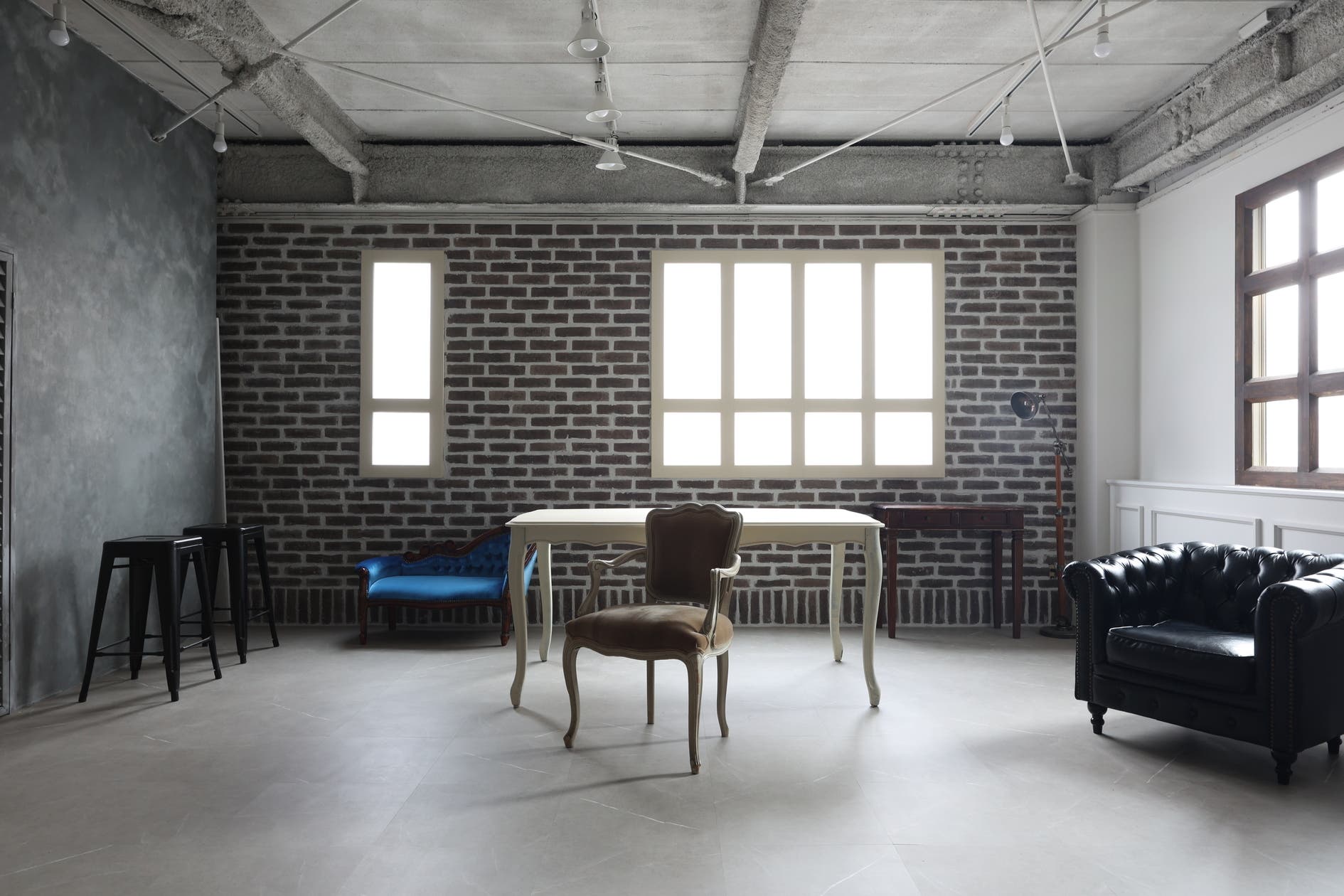 【新宿・中野、広くて安い】貸出機材・メイクルーム充実で撮影会に最適　ダンス・ヨガ・コスプレ・ペット・子ども連れもokの写真4