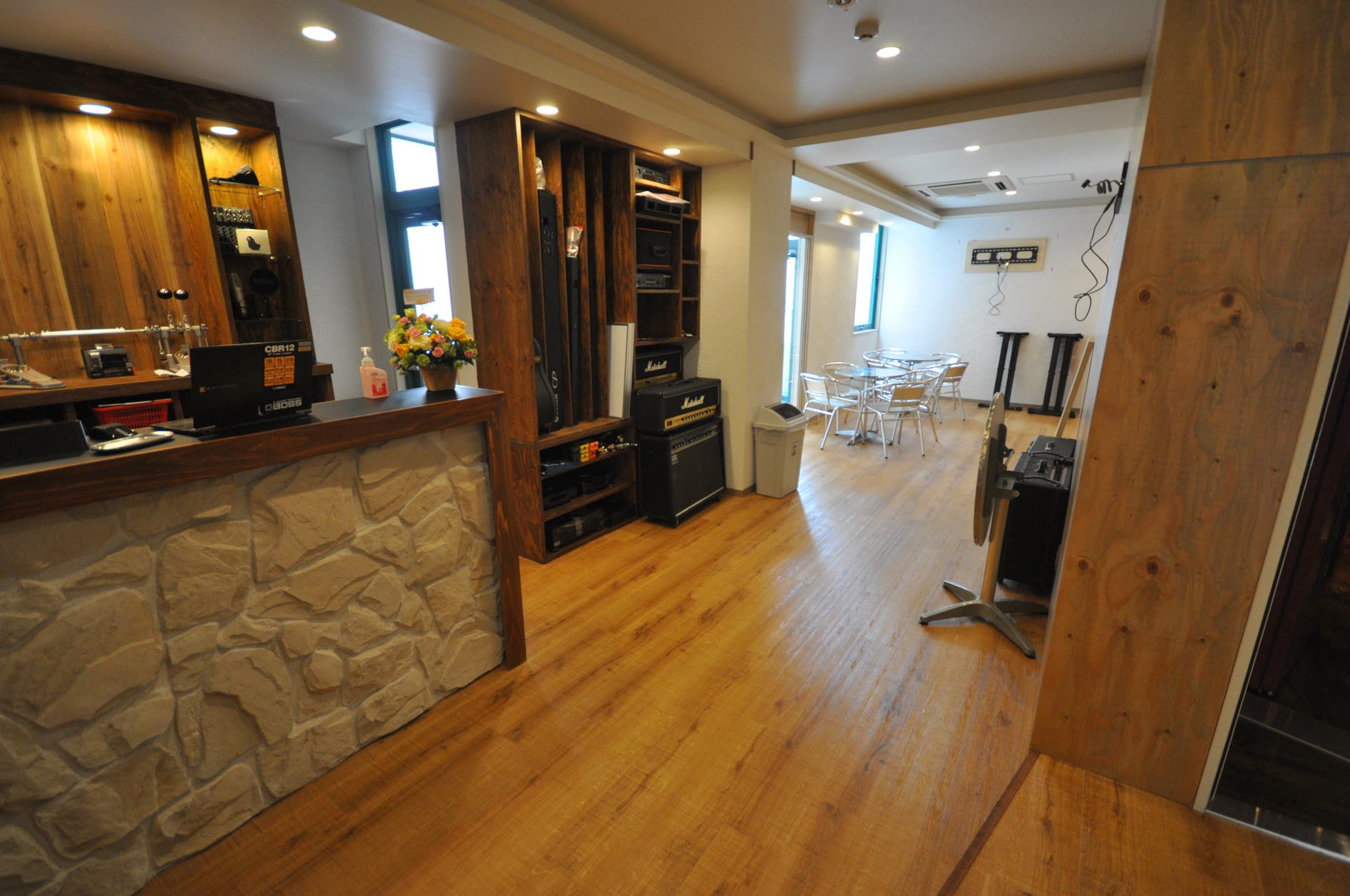 【音楽スタジオ】北千住駅徒歩5分！24時間営業・年中無休のスタジオ/1時間単位の写真8