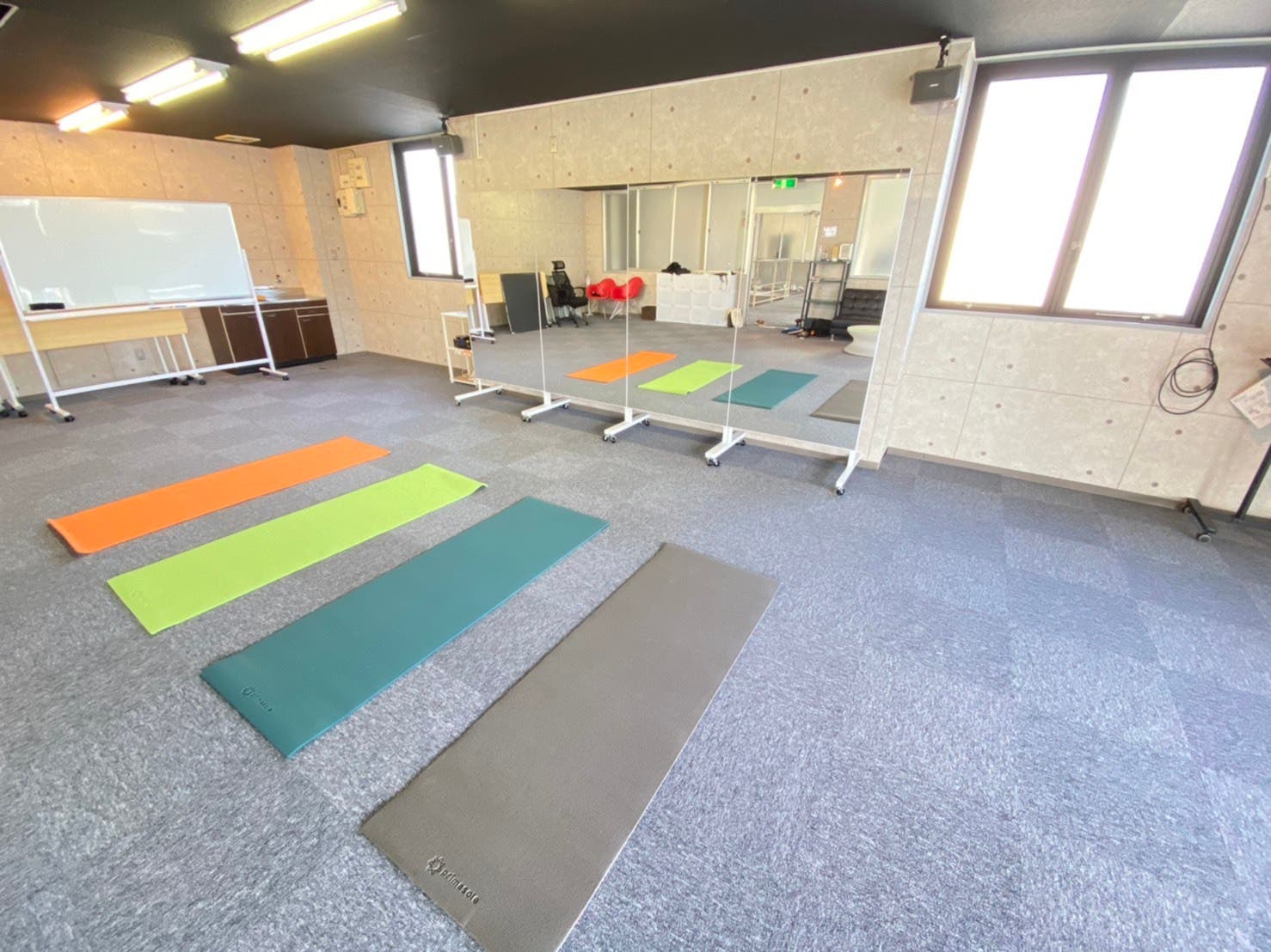 駐車場完備 【24時間ダンスができるスタジオ】当日予約//1時間からご利用OK!//大型鏡//Free Wi-Fiの写真5