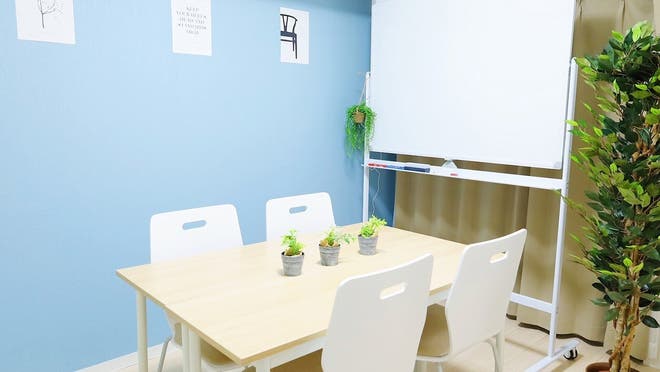【蒲田駅3分!8名利用可!】WiFi・プロジェクター・ホワイトボード全て無料!ふれあい貸し会議室 蒲田Aの写真1