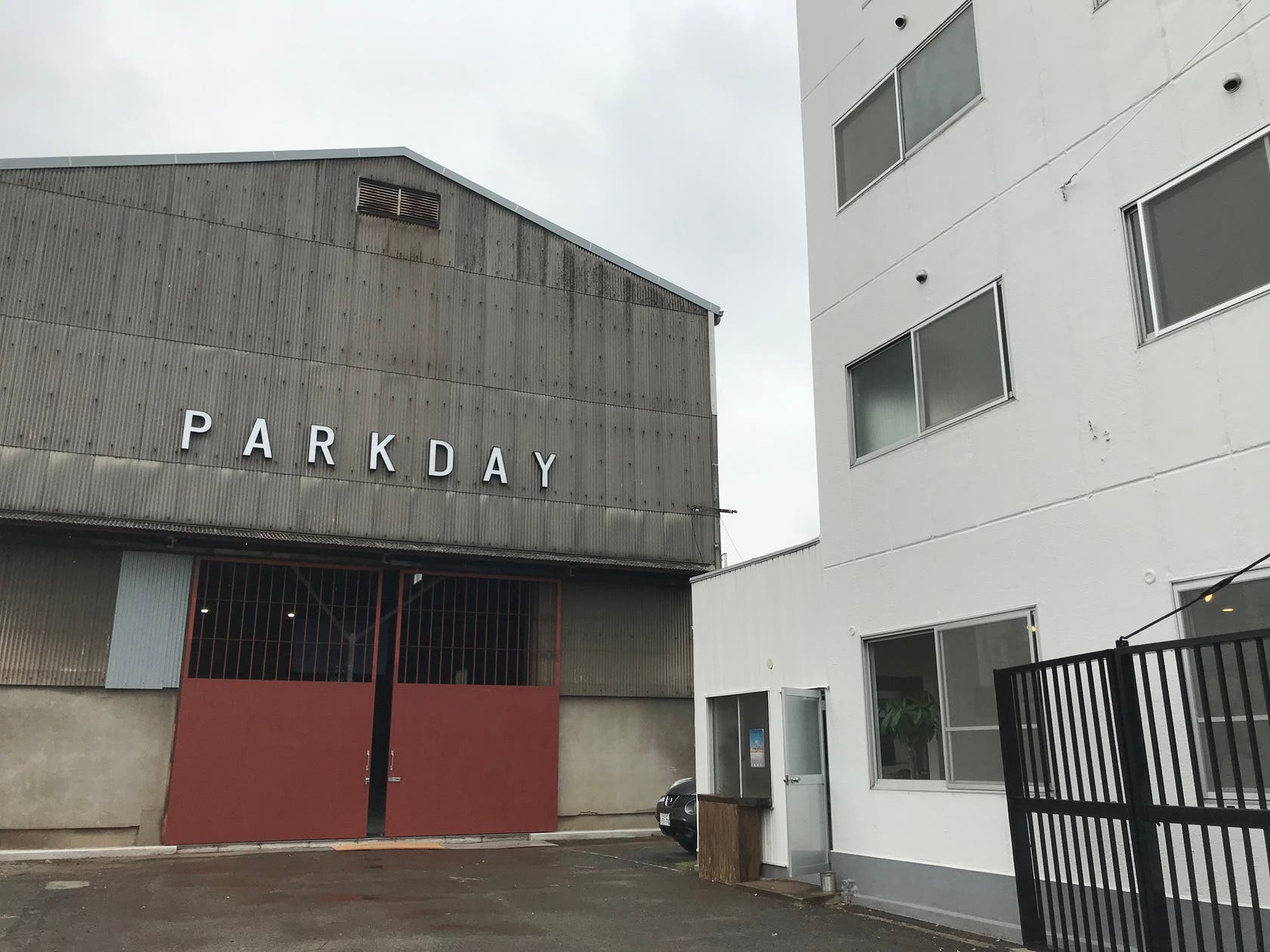 なかなかない！広々バスケットストリートコート　イベントや撮影会などに！の写真5