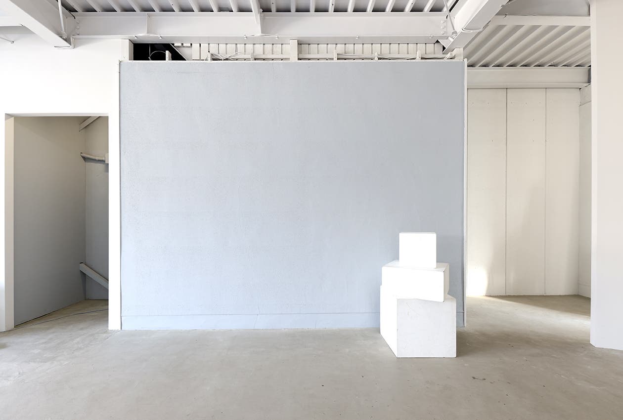 2025年7月更新 屋上&白壁2フロア モルタル床のシンプルな空間！無料撮影機材も充実!!  屋上(白壁)も使えます。の写真13