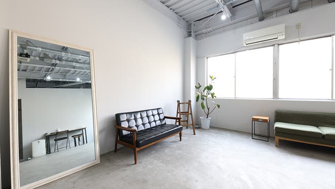 2025年7月更新 屋上&白壁2フロア モルタル床のシンプルな空間!無料撮影機材も充実!! 屋上(白壁)も使えます。の写真14