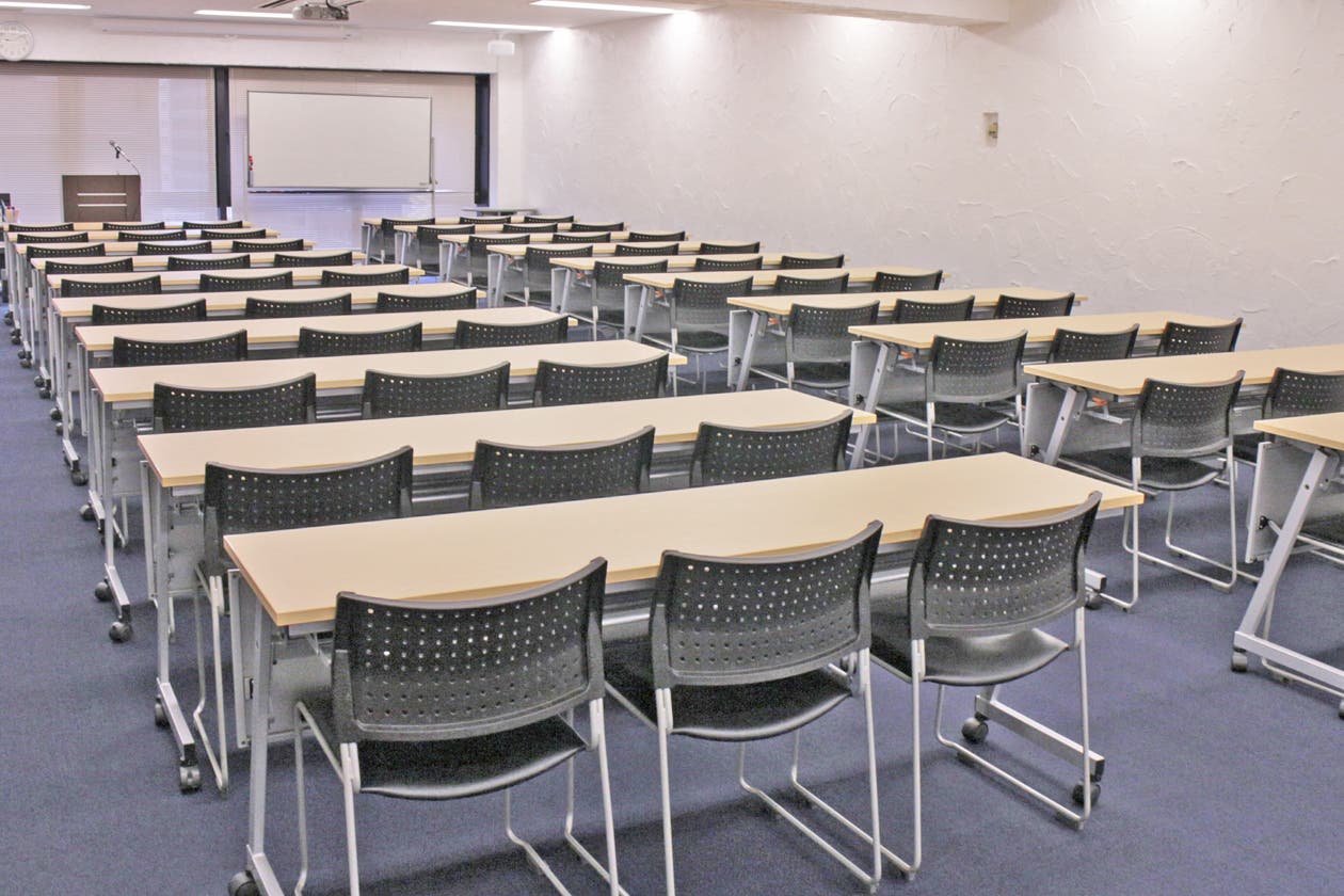 ＳＷ1号室【心斎橋・堀江・アメ村エリア！駅から徒歩0秒】108㎡の開放的な会場、無料備品も多数！展示会やパーティー開催に最適の写真14