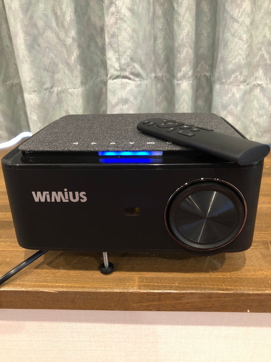 プロジェクターの画像1