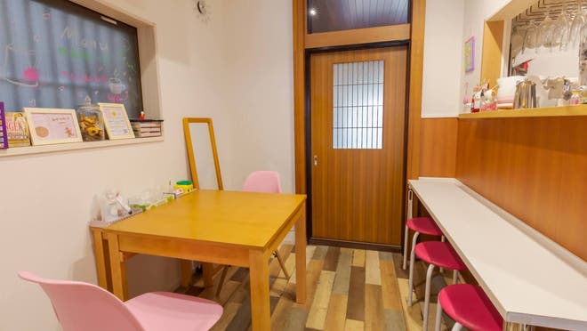 3つのスペースを楽しめるオシャレなカフェの写真2