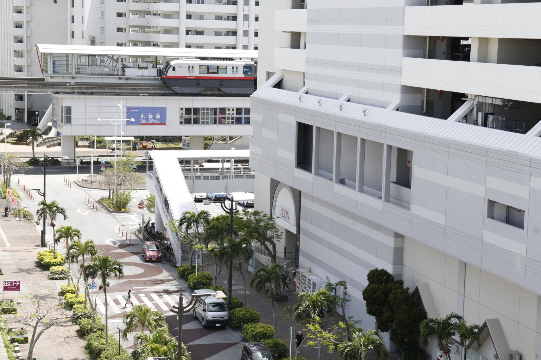 【小禄駅徒歩2分】定員90＋α名！プロジェクター含む備品・高速Wi-Fi無料！小禄701会議室の写真25